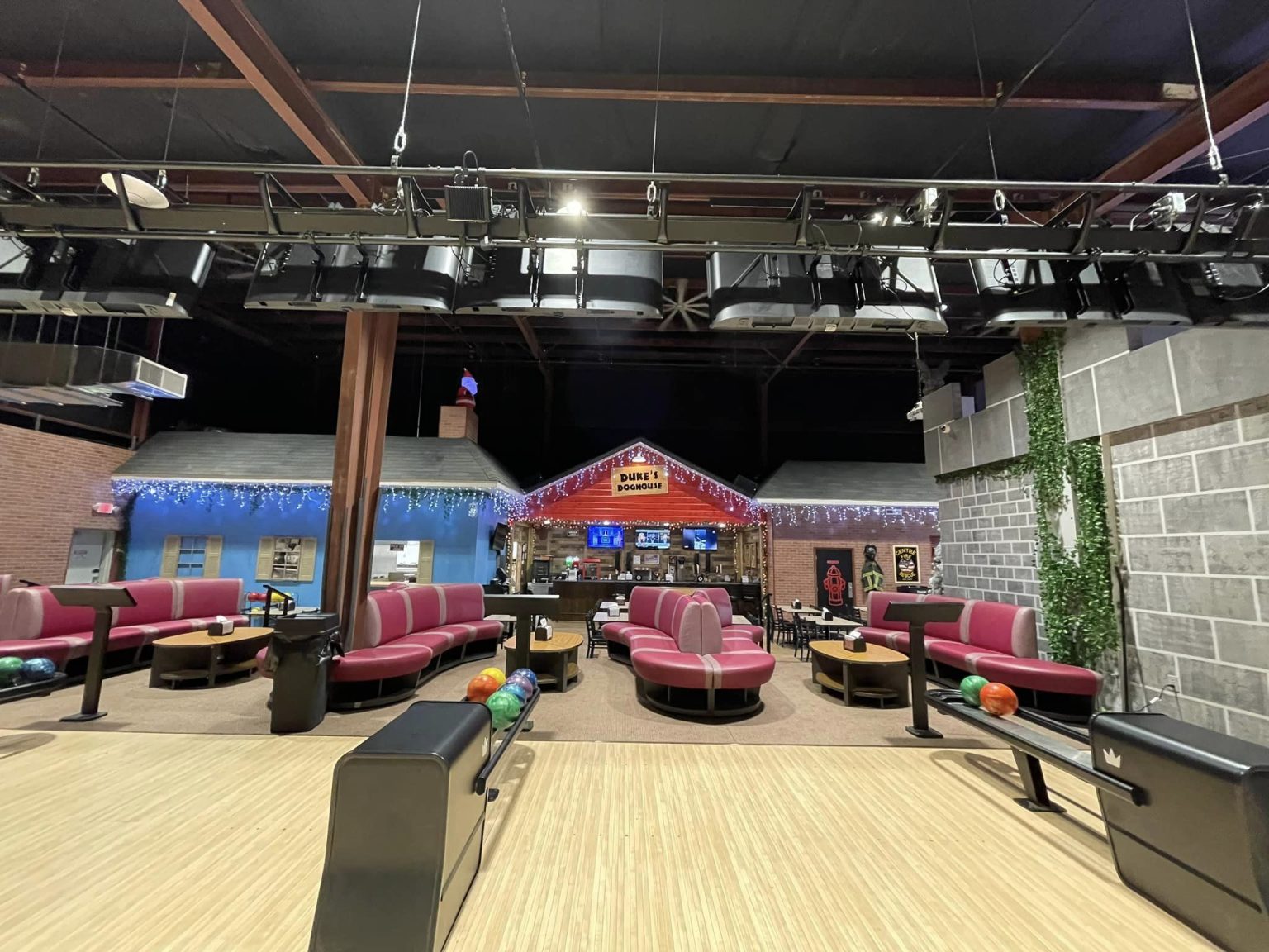 Bowling – Duke's Alley